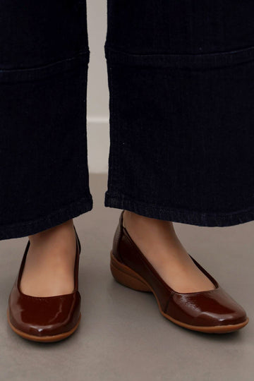 WOMAN SHOES NEW IN – Lama Retail